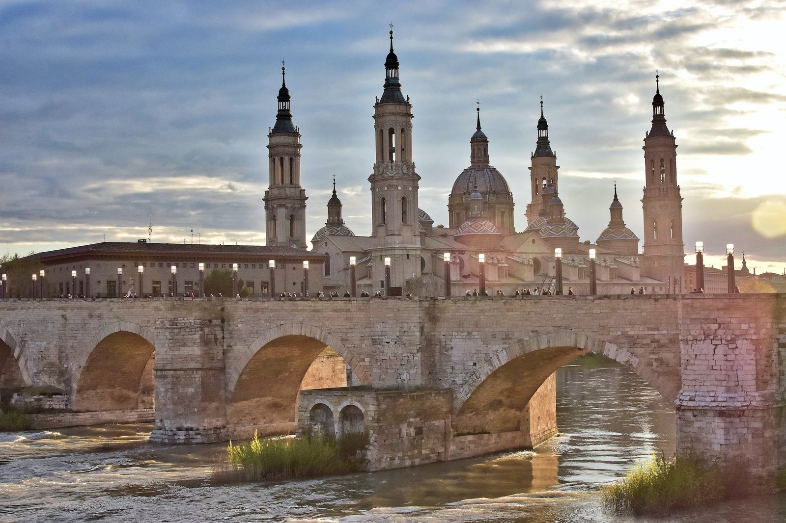 Zaragoza Attractions - The Most Important Things To See In Zaragoza ...